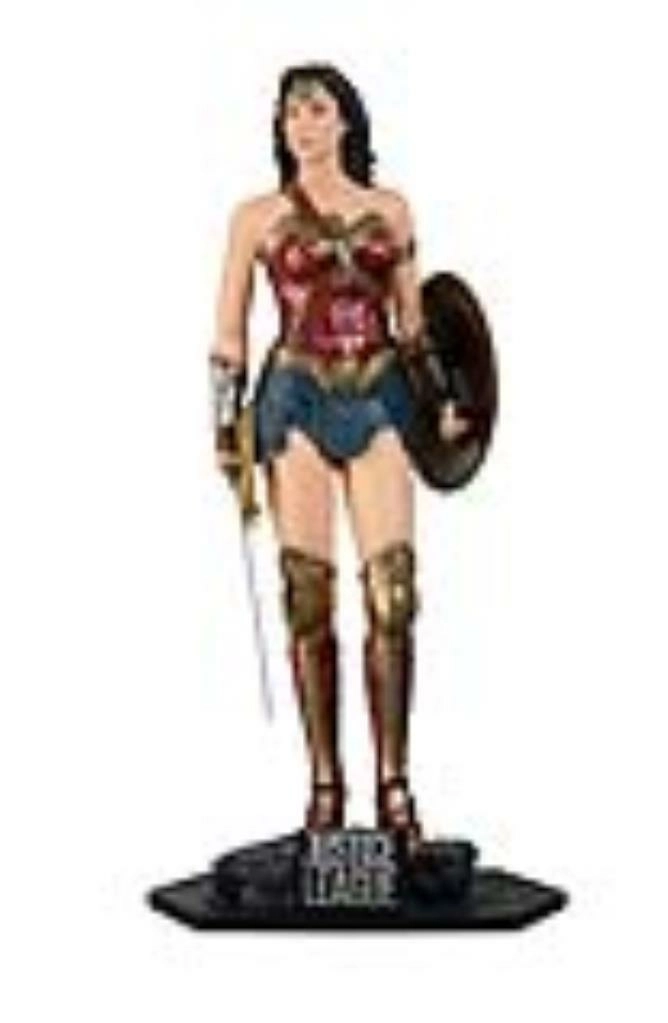 Justice league - statue taille réelle wonder woman (base incluse)